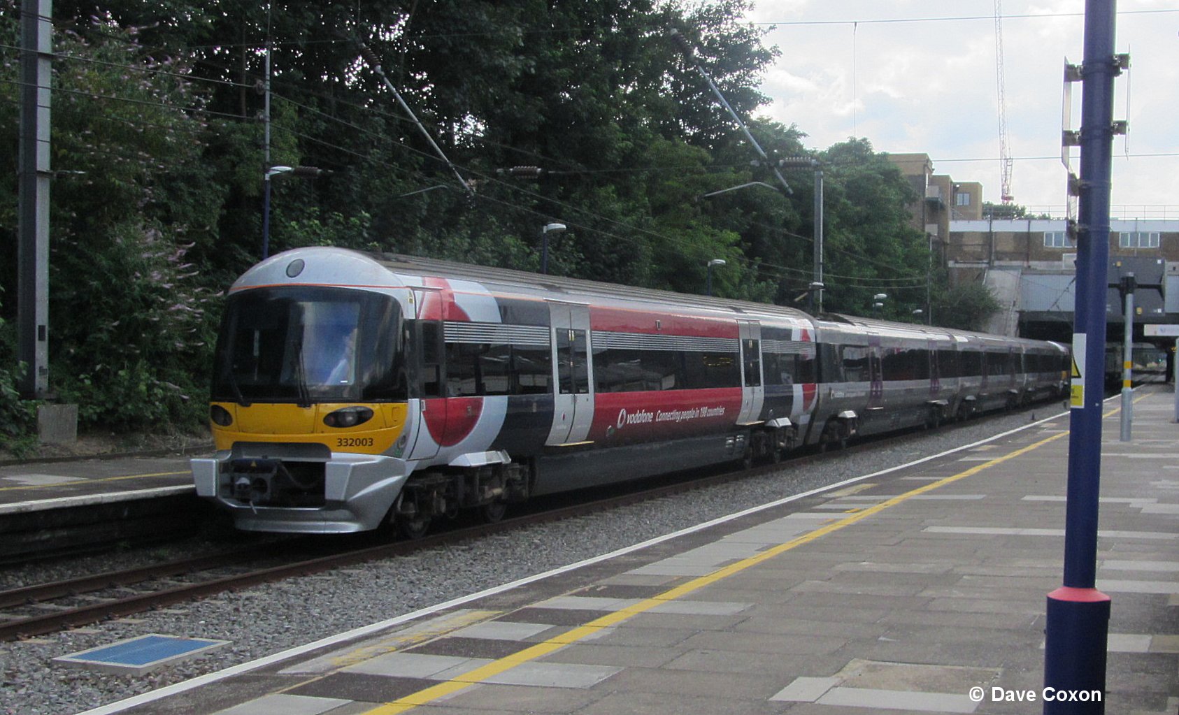 class 332 Heathrow Express